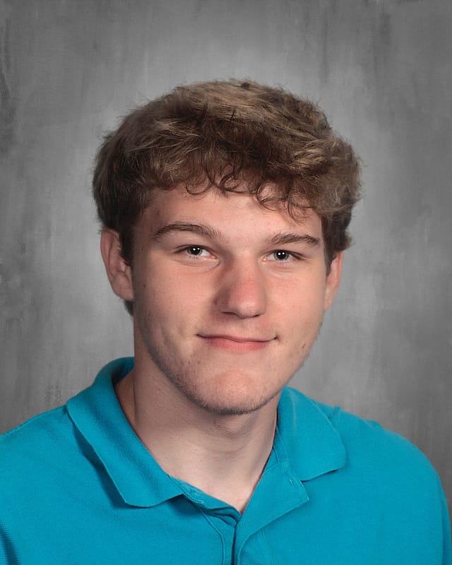 Sunday Seniors 2023:Michael Alier-Ayala Peyton Apke Dalton Baltzell ...