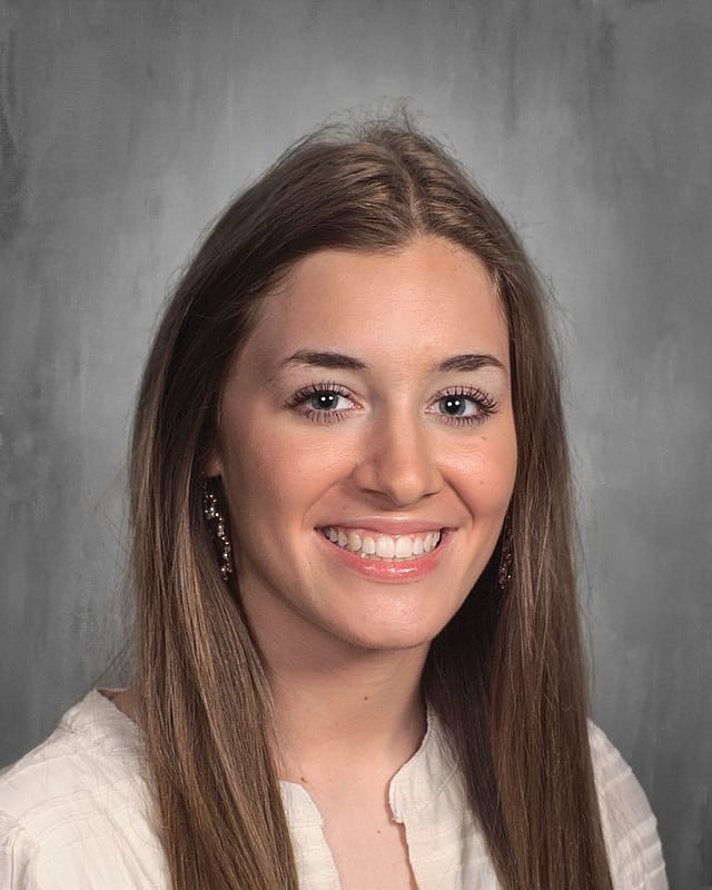 Sunday Seniors 2023: Riley Hart, Laney Hemrich, Alexandria Hesser ...