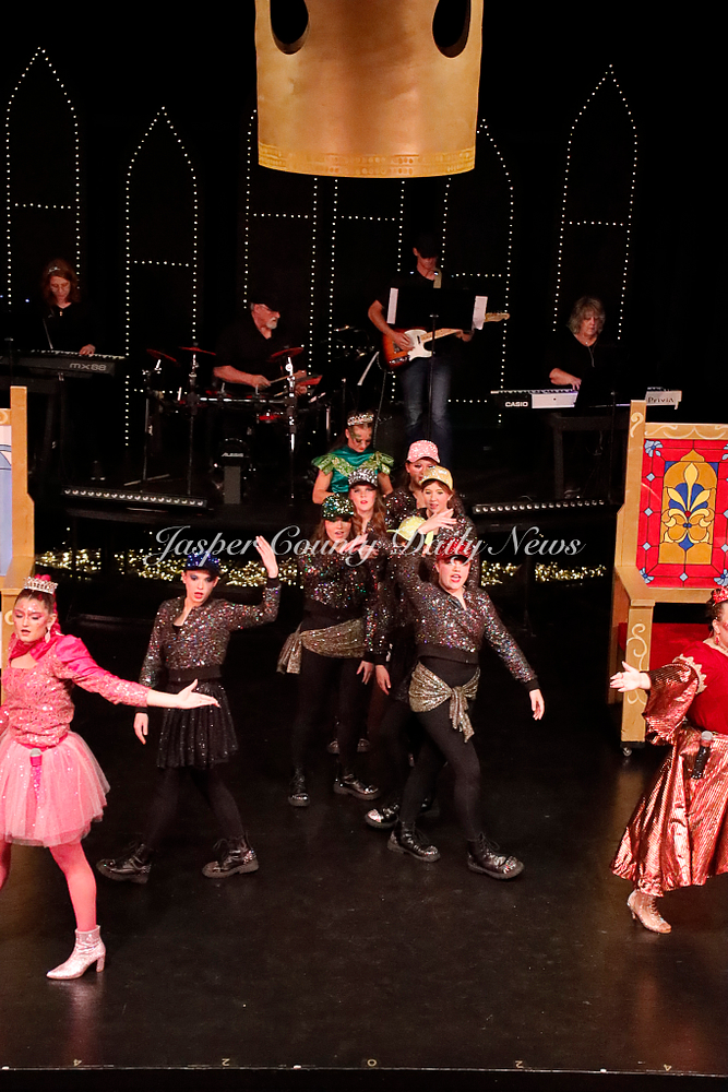 Six: The Musical Teen Edition Photo Gallery 2 of 2 – Jasper County ...