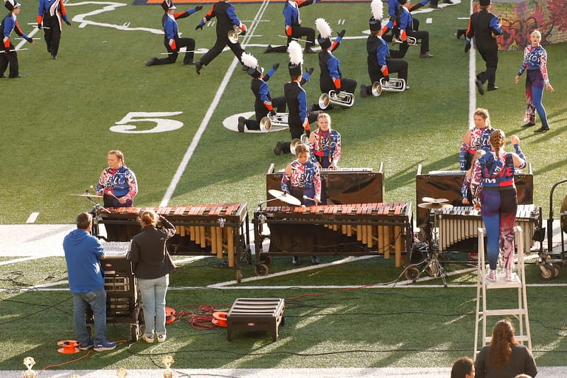 Marching Eagles Perform at University of Illinois – Jasper County Daily ...