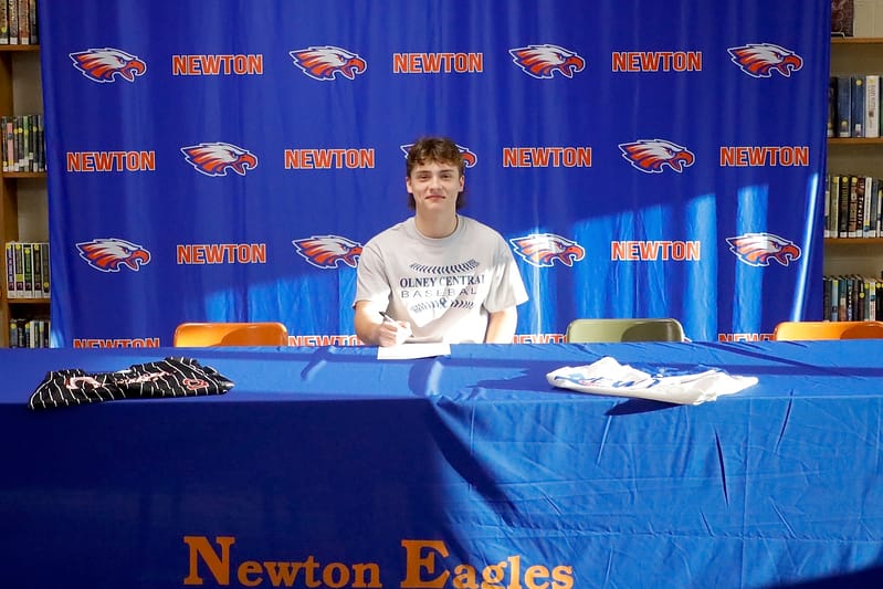 Carder Reich Signs with Olney Central College for Baseball – Jasper ...