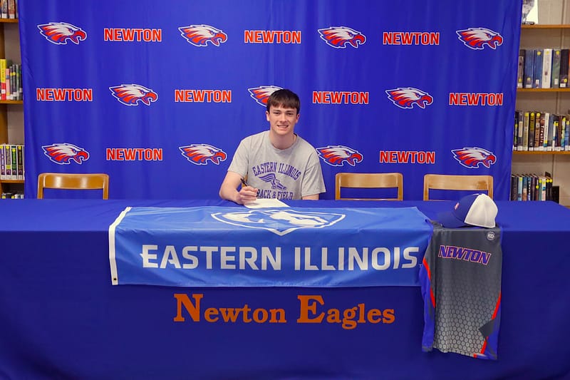 Parker Wolf Signs With Eastern Illinois University Track Team – Jasper ...