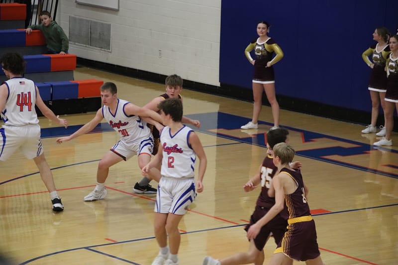 Boys Basketball Defeats Dieterich – Jasper County Daily News