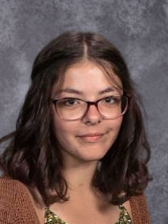 Sunday Seniors: Kennedy Utley, Lauren Volk, Avery Walden, Leo Weber ...