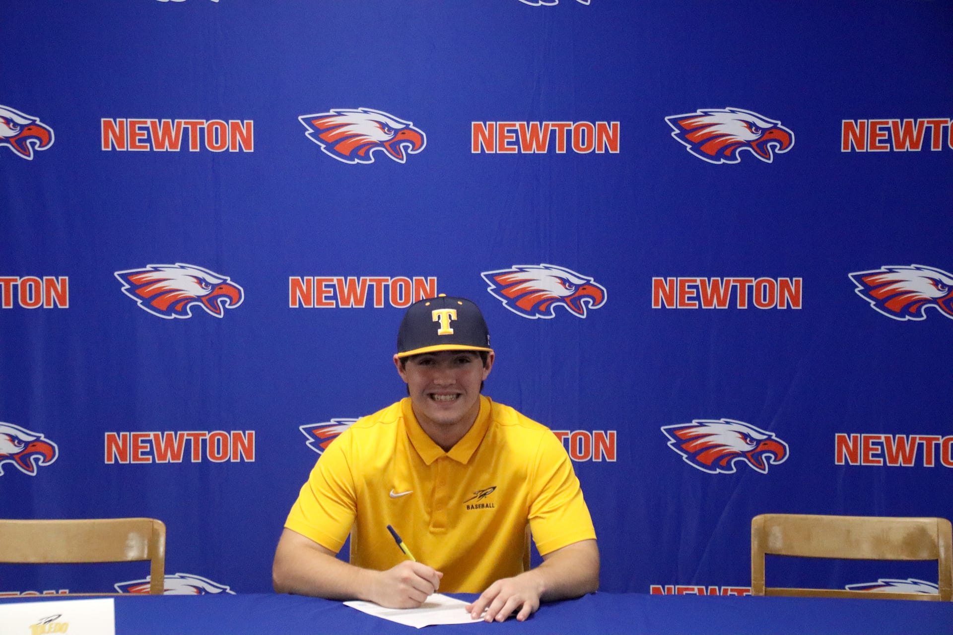 Isaac Flowers Signs with the University of Toledo Baseball Team ...